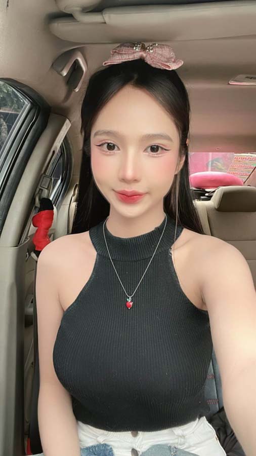 Pairwa แจกวาร์ป น้อง แพรวา สาวรถแห่ นักสนุ๊ก สุดแซ่บ sexy อกโต 18+