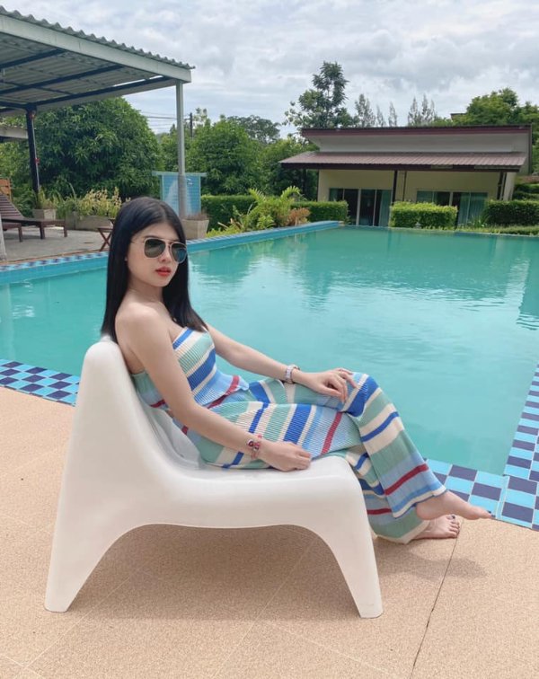Wakalin แจกวาร์ป น้อง นุ่น เดอร์ซีรีย์ ไอดอล สาวสวย หุ่นแซ่บ อกโต 18+